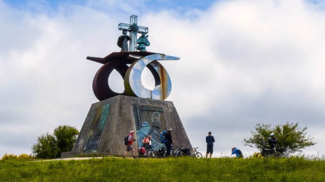 Monte do Gozo, Camino Francés :: Guía del Camino de Santiago
